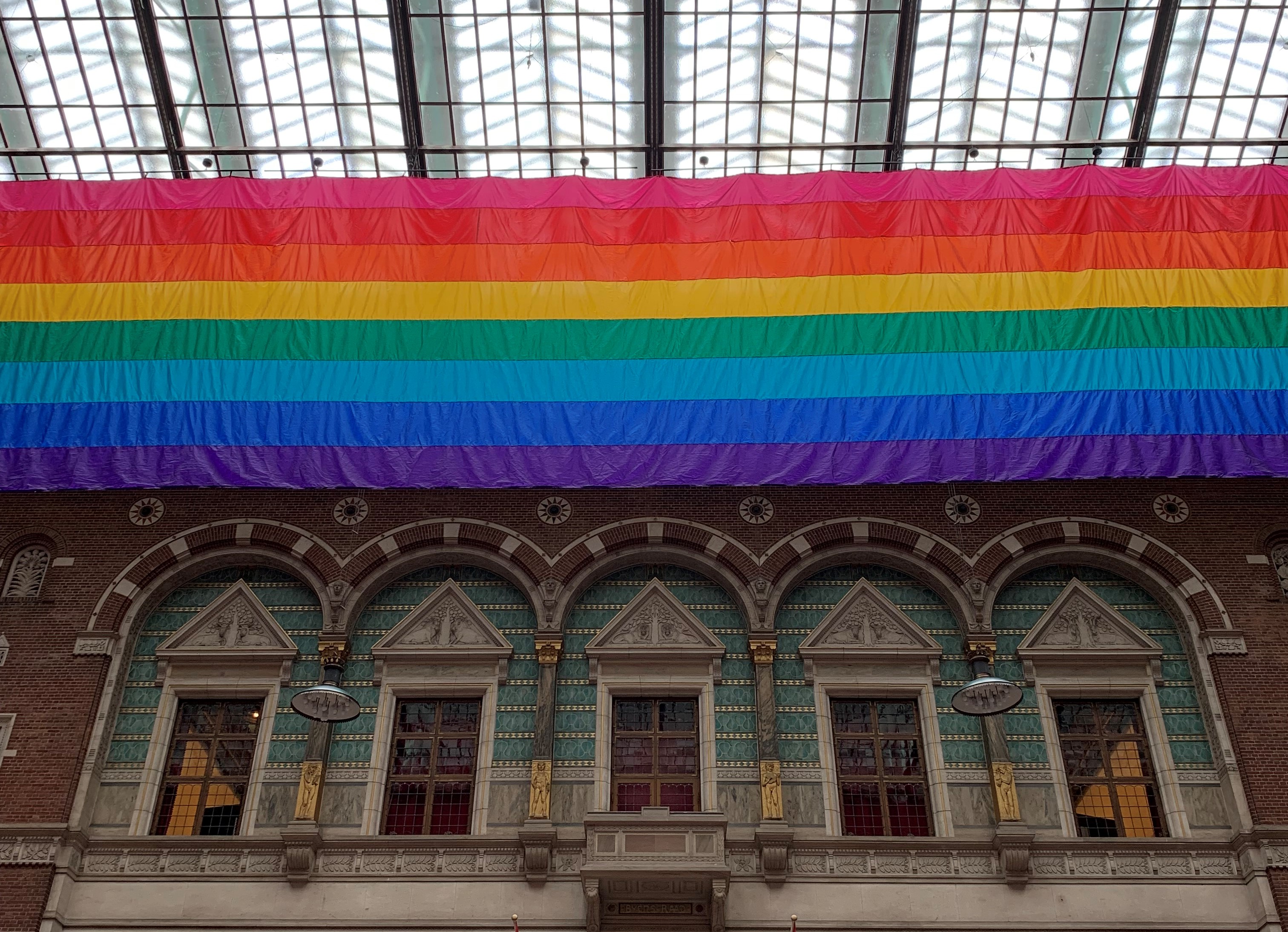 De regenboogvlag | çavaria